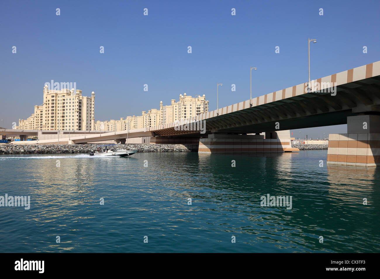 Middle east bridge hi-res stock photography and images - Alamy