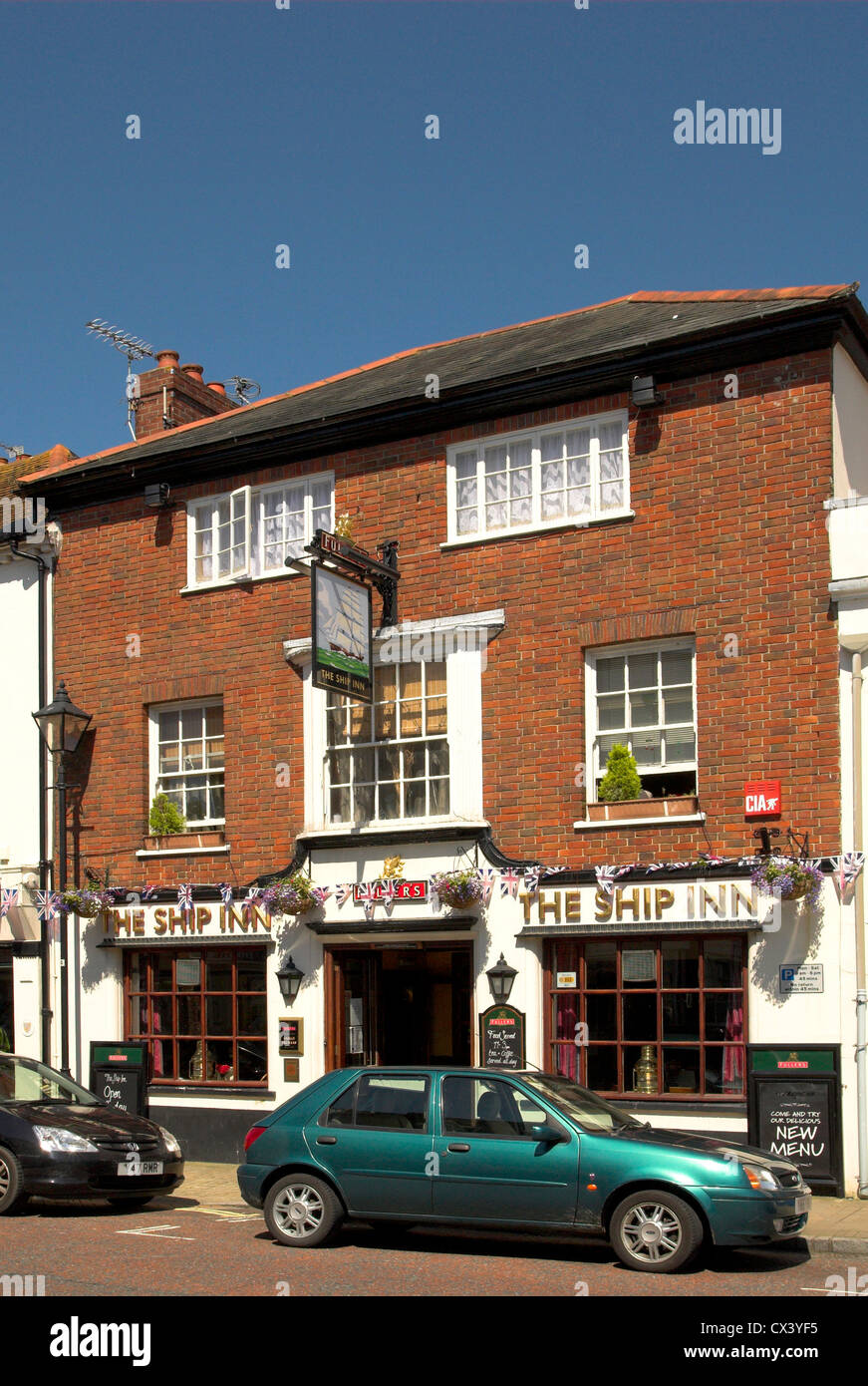 The Ship Inn Public House, Emsworth, Hampshire Stock Photo - Alamy