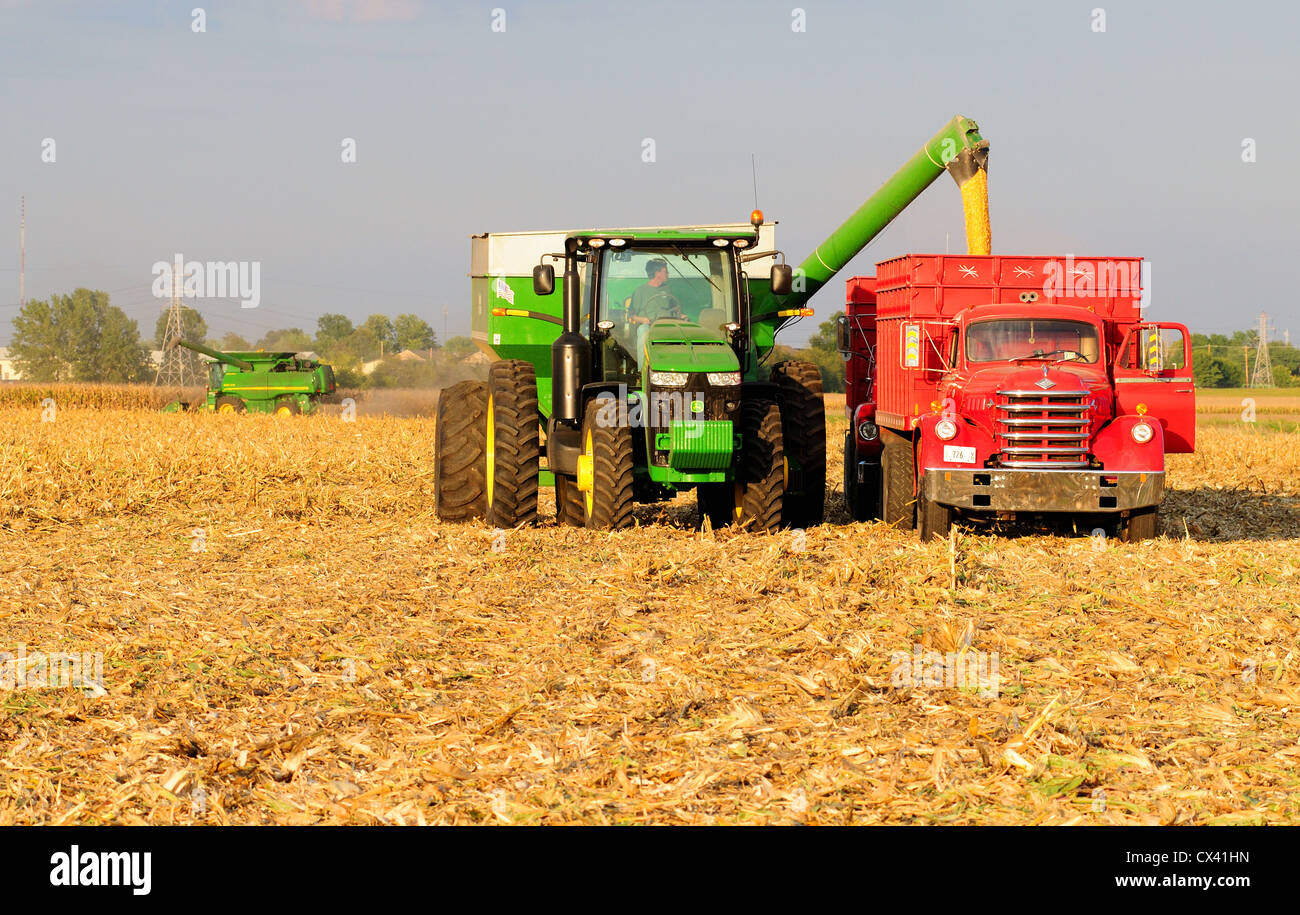 Old antique grain wagon High Resolution Stock Photography and Images ...