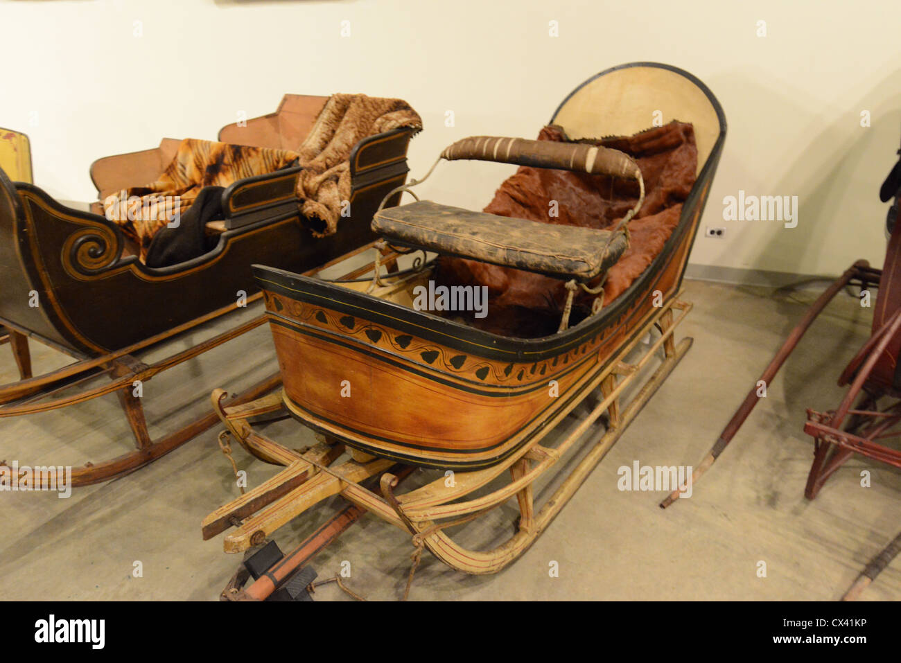 Canopy sledge hi-res stock photography and images - Alamy