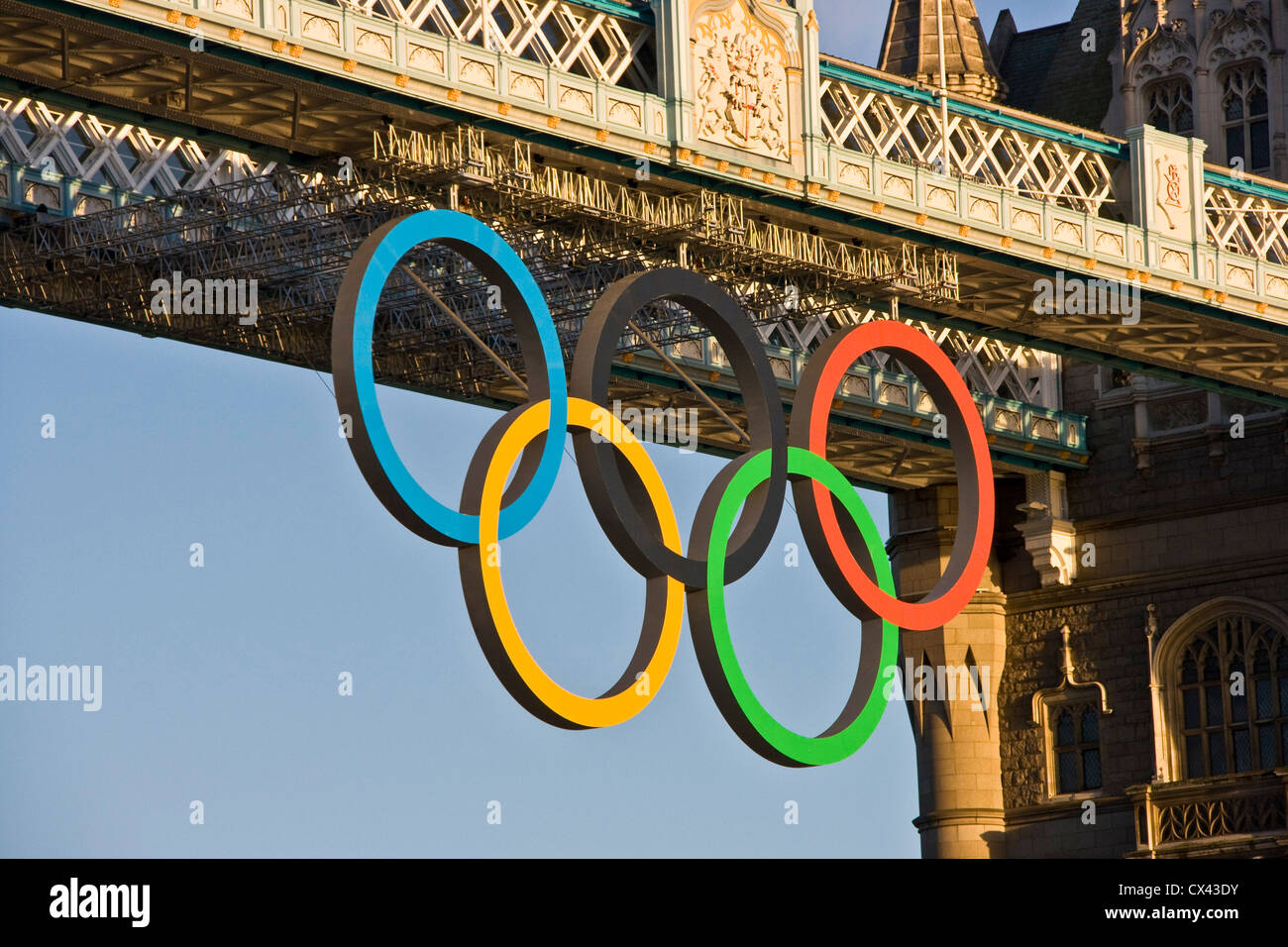 Five interlocking Olympic rings attached to grade 1 listed Tower Bridge ...