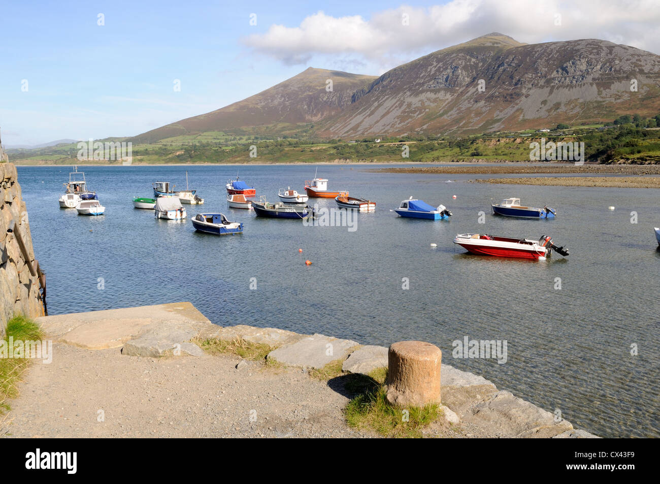 Trefor wales hi-res stock photography and images - Alamy