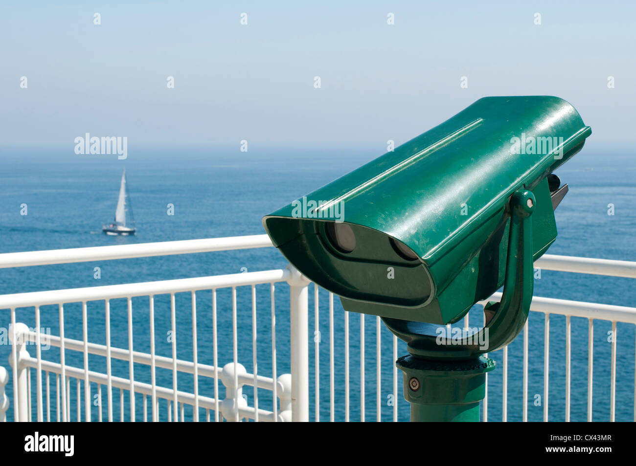 Green tourist telescope sea view hi-res stock photography and images ...