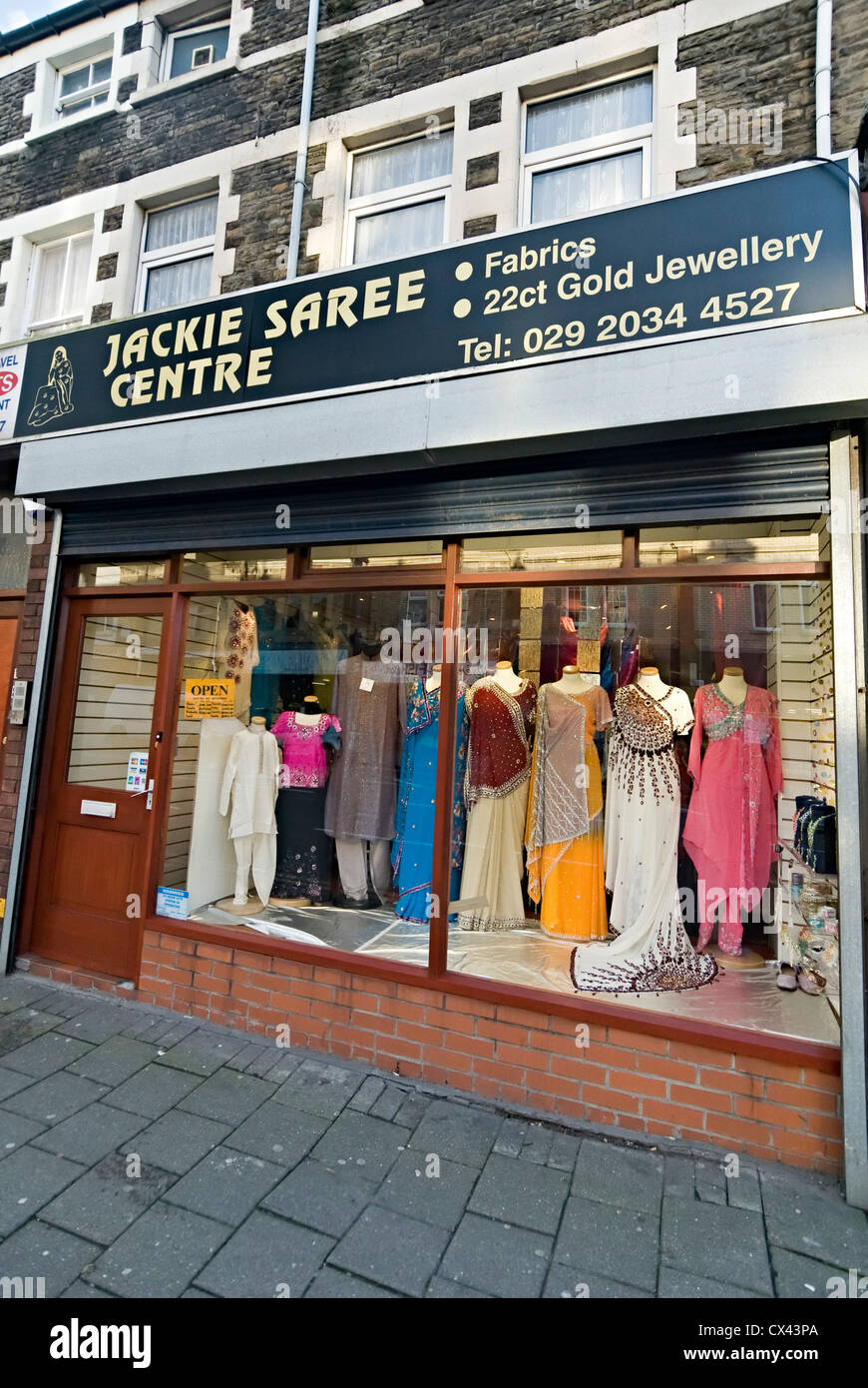 Jackie Saree Centre Cardiff Indian Asian Clothes Shop Stock Photo Alamy jackie-saree-centre-cardiff-indian-asian-clothes-shop-stock-photo-alamy