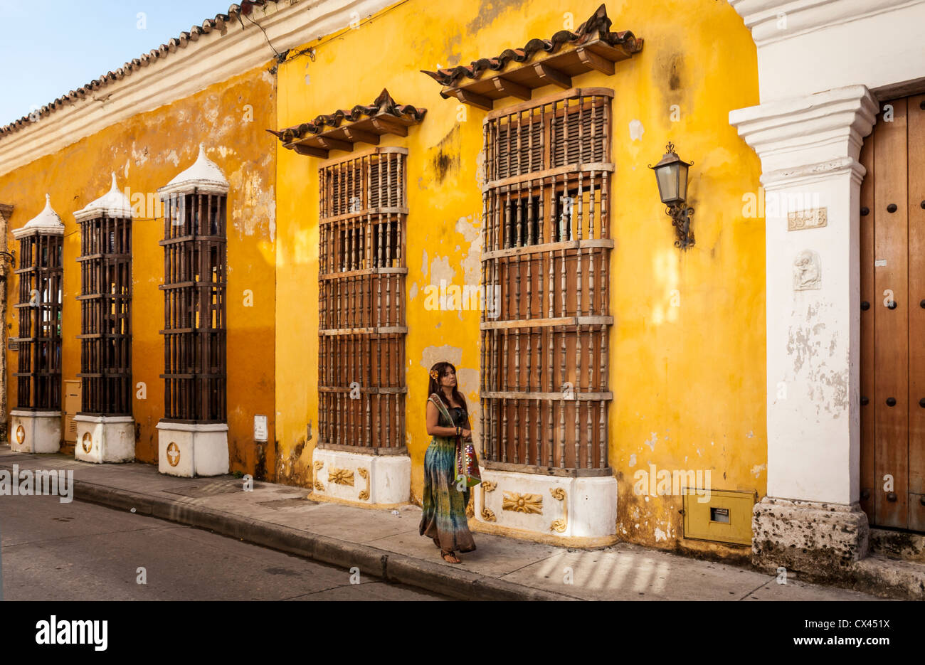 Colonial architecture hi-res stock photography and images - Alamy