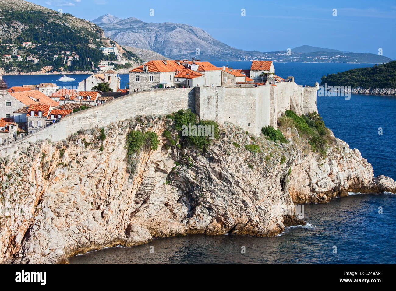 Buildings cliff in sea sky architecture hi-res stock photography and ...