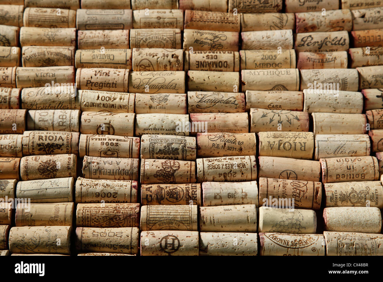 Wine corks laid out in lines Stock Photo - Alamy