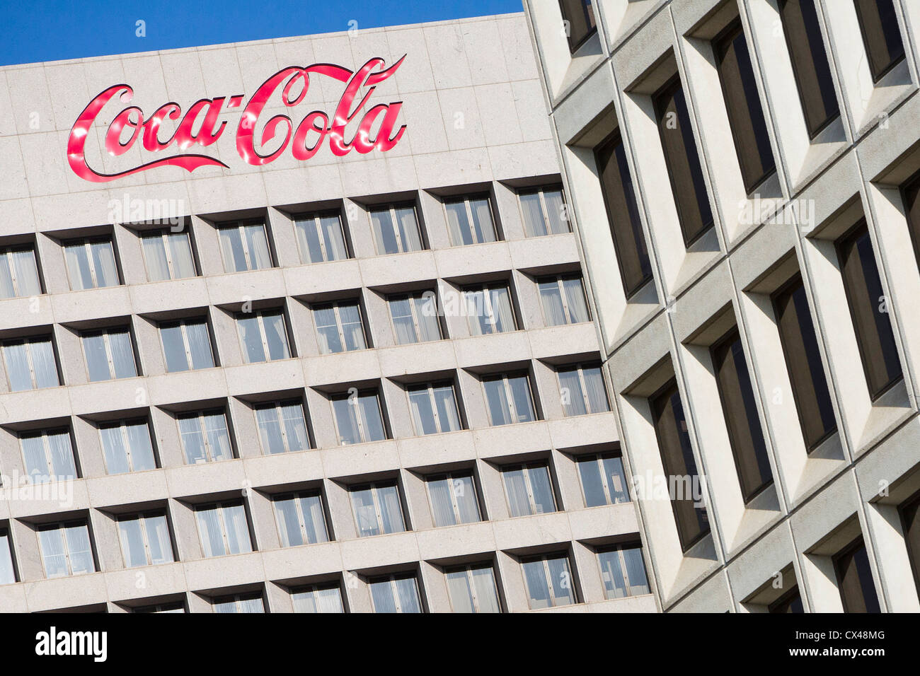 Coca cola coke headquarters building hi-res stock photography and ...