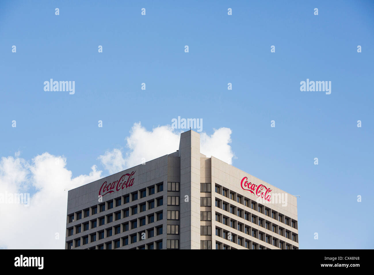 Coke headquarters building hi-res stock photography and images - Alamy