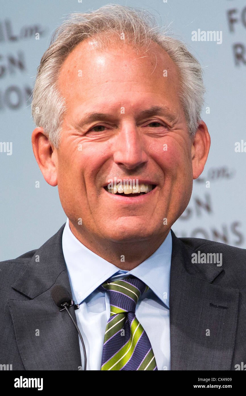 President chief executive officer ceo hi-res stock photography and ...