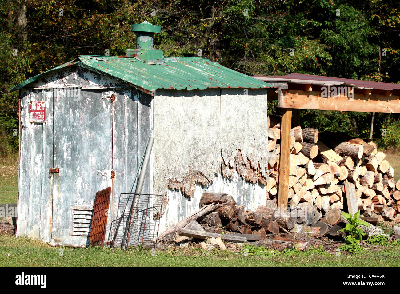 Old Tin Shack High Resolution Stock Photography and Images - Alamy