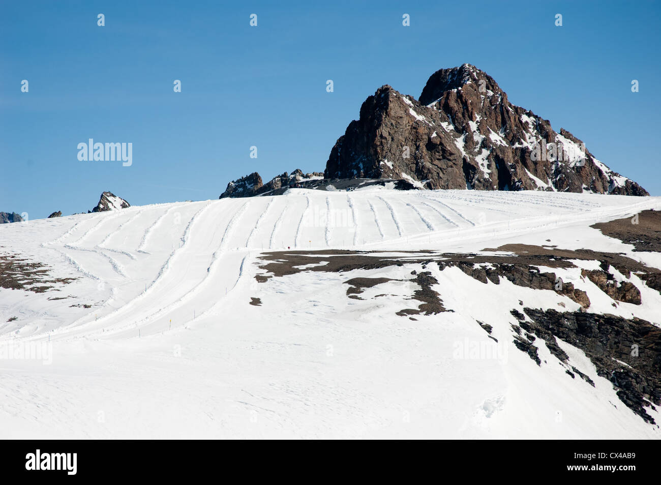 French alps mountain les hi-res stock photography and images - Alamy