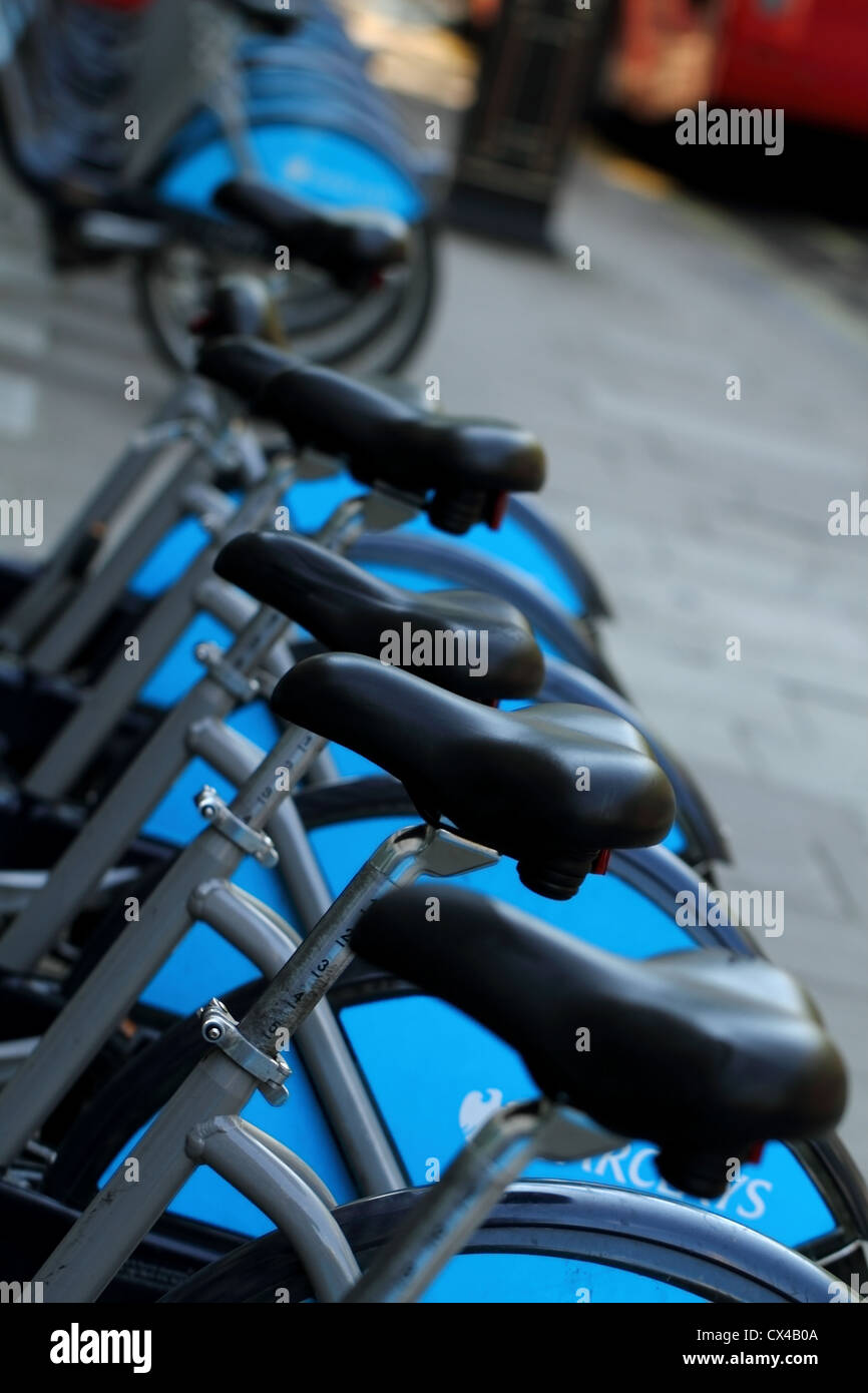 boris bikes in a row Stock Photo - Alamy