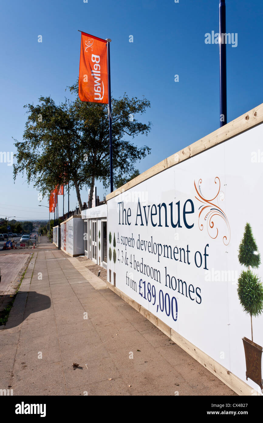 A development of new housing by Bellway Homes on Northumberland Avenue ...