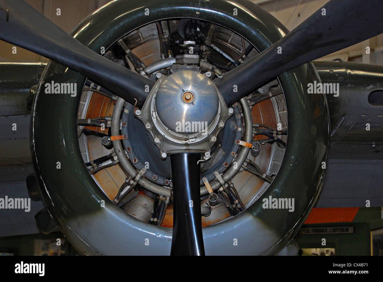 Ww ii bomber hi-res stock photography and images - Alamy