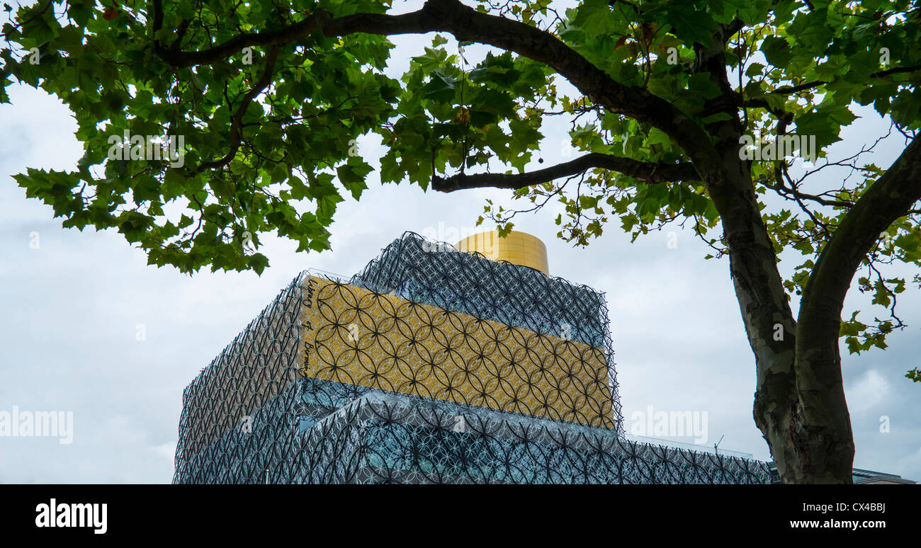 The newly built Library of Birmingham designed by architects Mecanoo ...