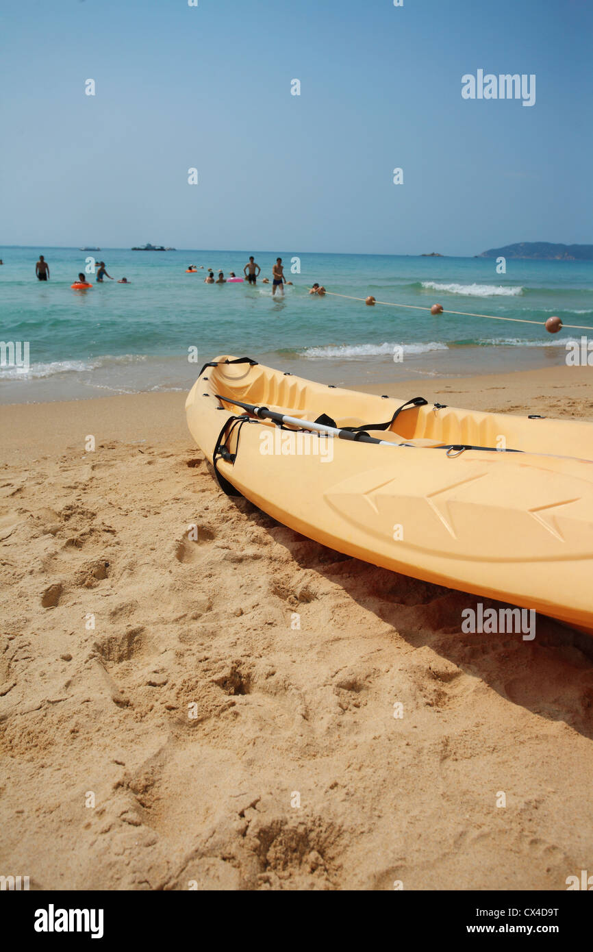 Wave yacht hi-res stock photography and images - Alamy