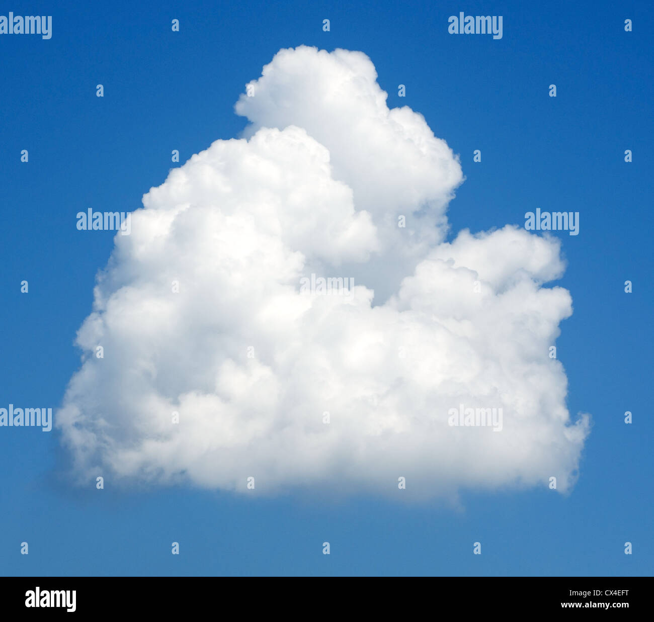 Blue sky with a single cloud hi-res stock photography and images - Alamy