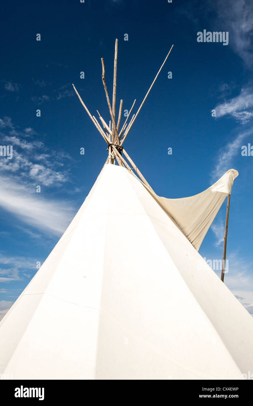 Wigwam hi-res stock photography and images - Alamy