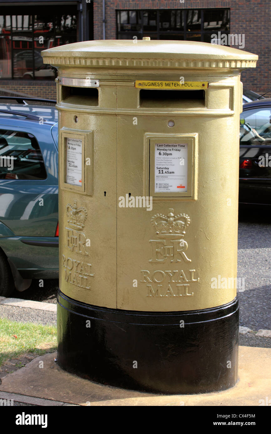 Gold post box joanna rowsell hi-res stock photography and images - Alamy