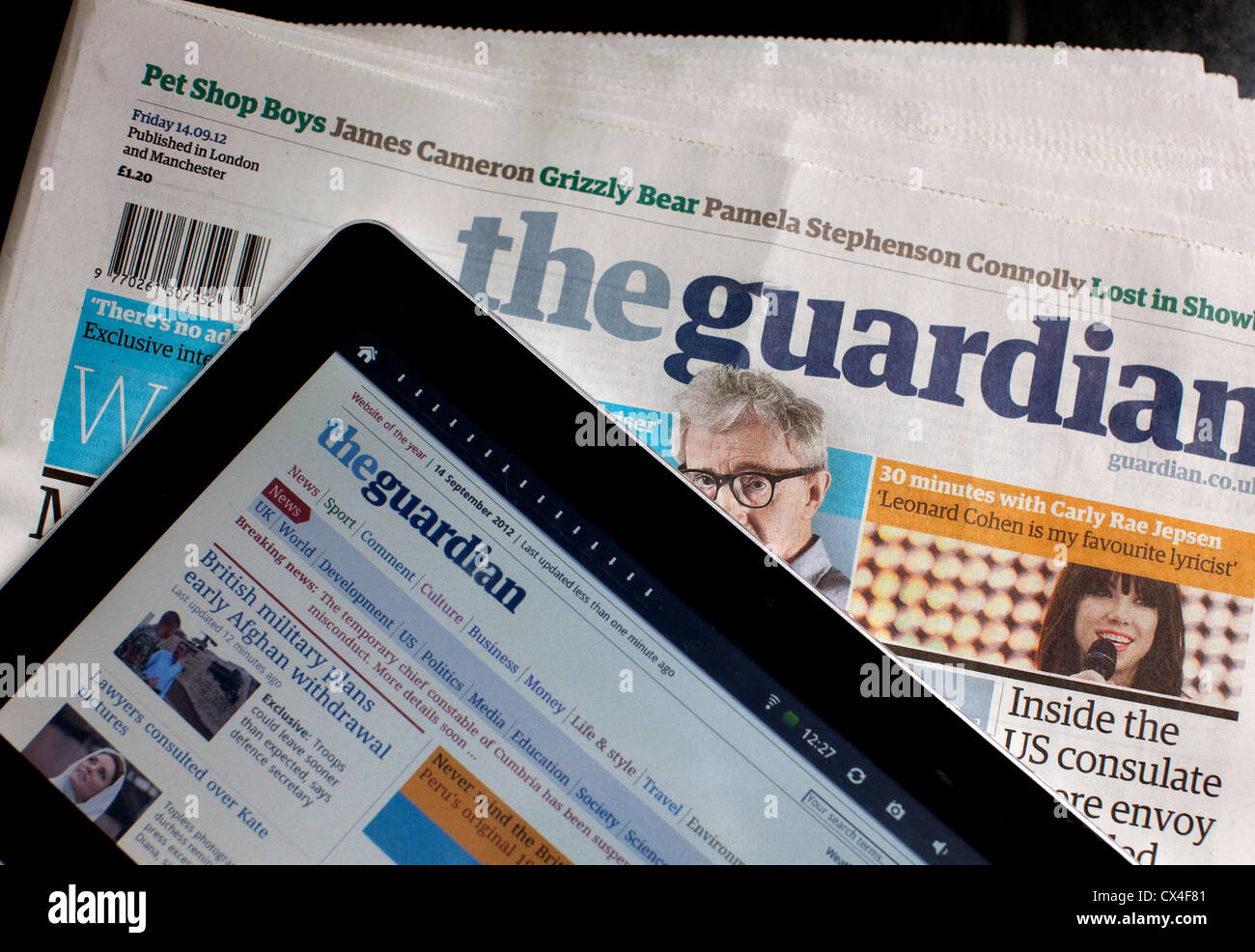 The guardian tablet version hi-res stock photography and images - Alamy