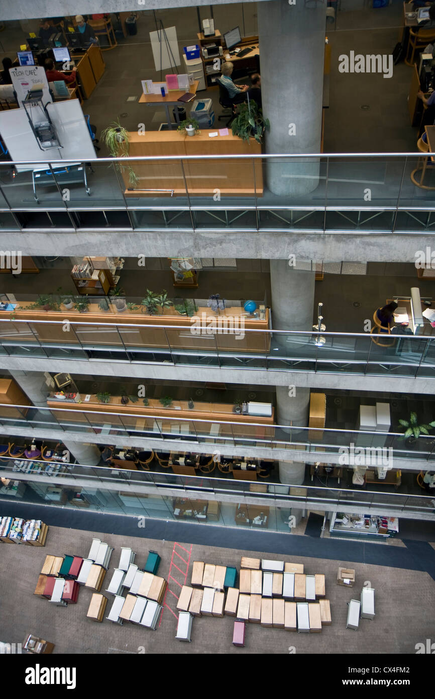 Interior of the Vancouver public library Stock Photo - Alamy