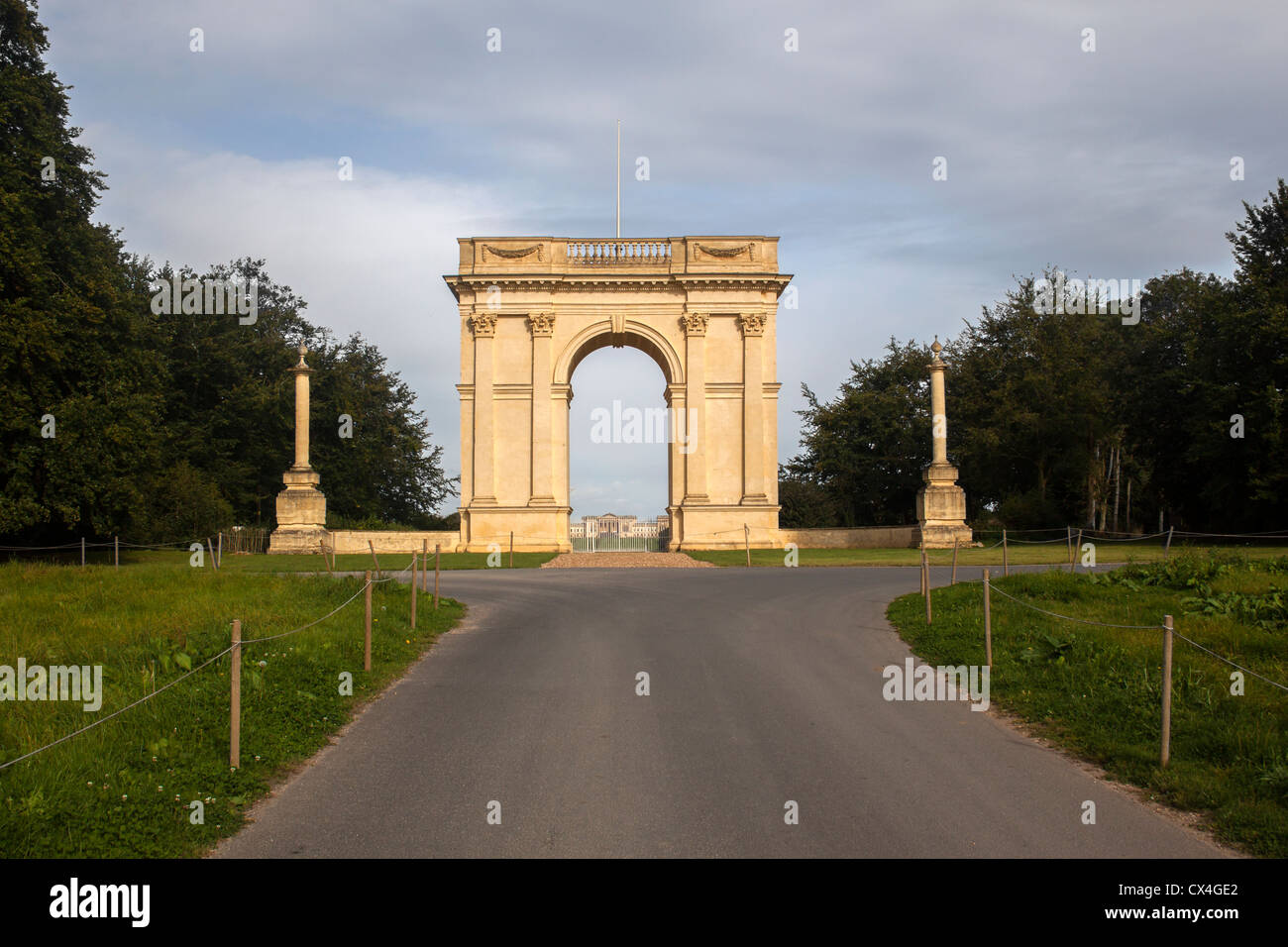 The Corinthian Arch at Stowe Gardens Stock Photo - Alamy