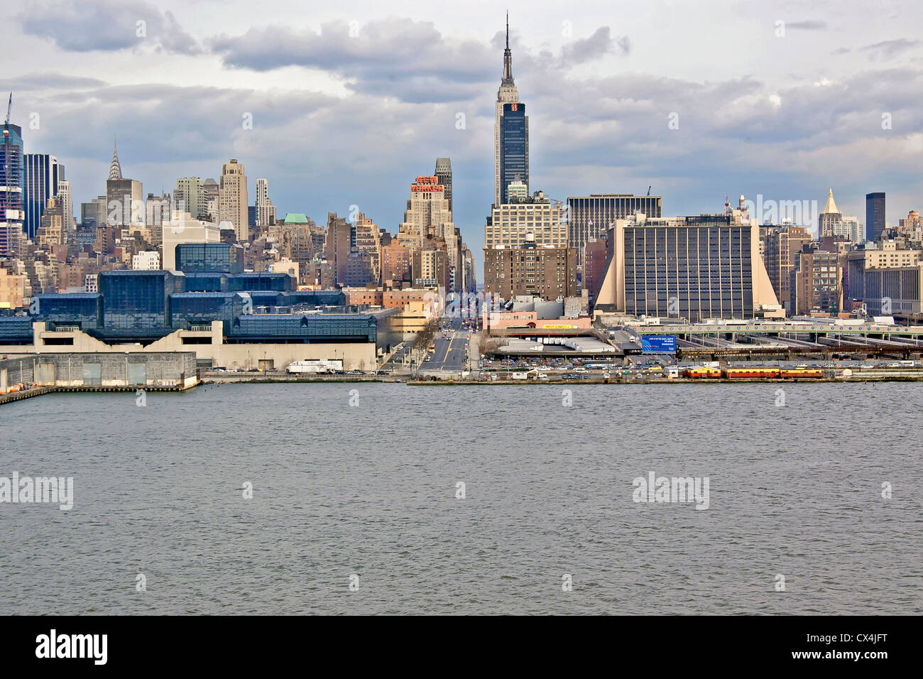 34th Street from the Hudson River, Manhattan, New York City, USA Stock ...
