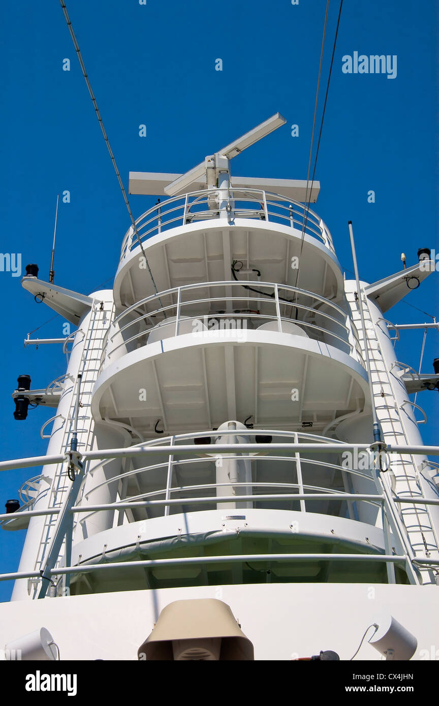 Cruise Ship captain's bridge Stock Photo - Alamy