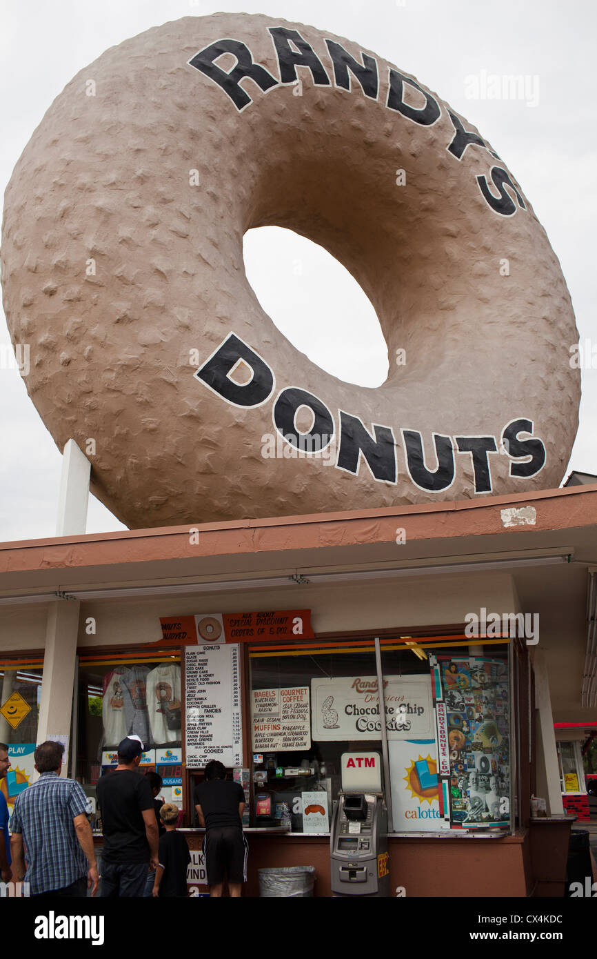 Randys doughnuts hi-res stock photography and images - Alamy