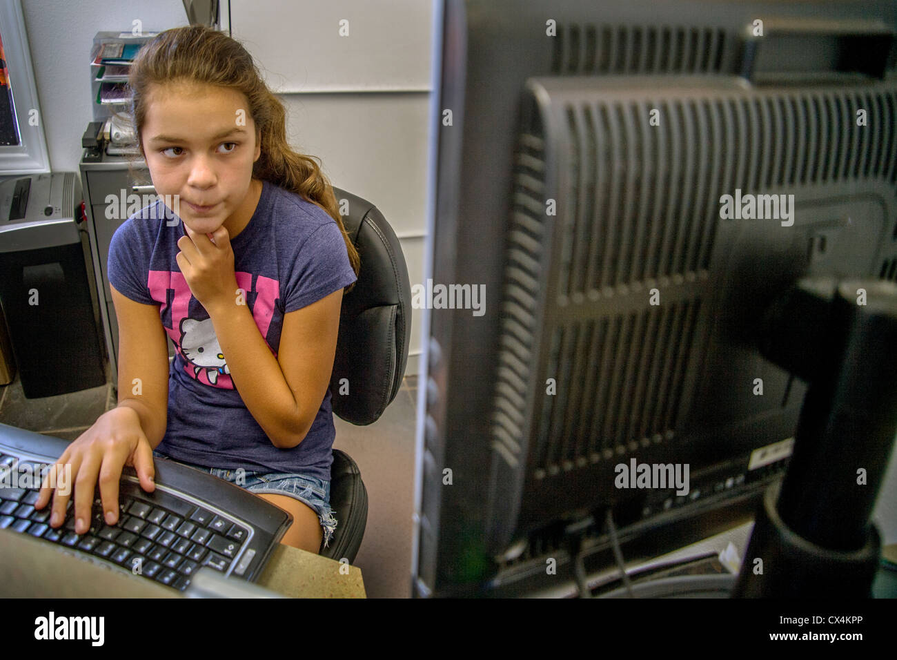 10 year olds online hi-res stock photography and images - Alamy