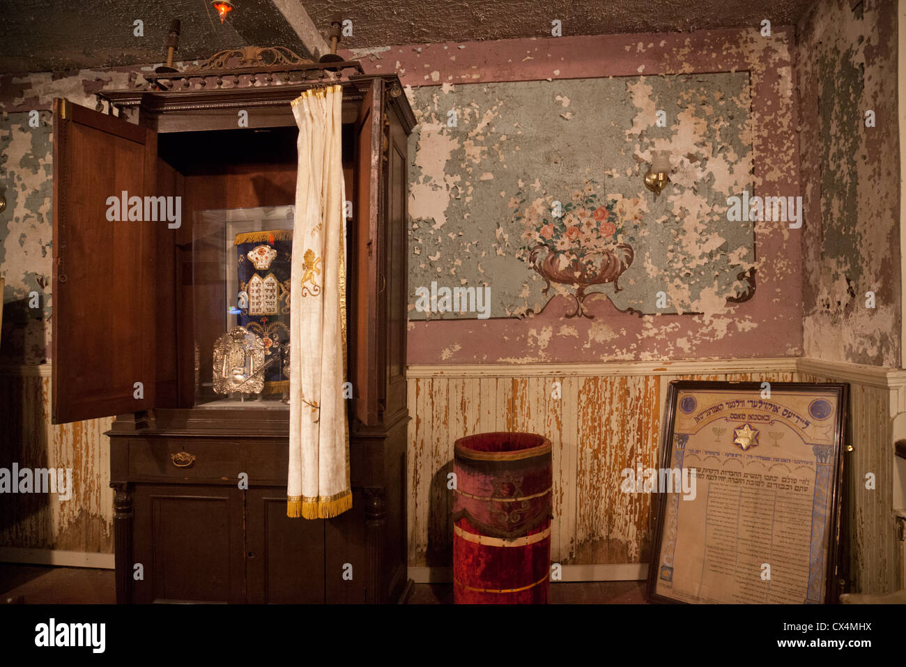 Vilna Shul Beacon Hill Boston MA synagogue Jew Stock Photo - Alamy