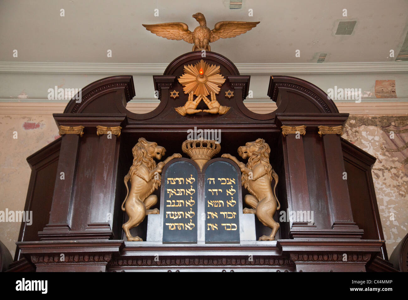 Shul High Resolution Stock Photography and Images - Alamy