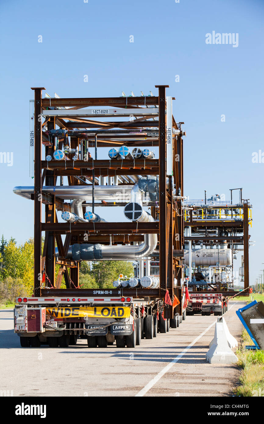 Module truck hi-res stock photography and images - Alamy