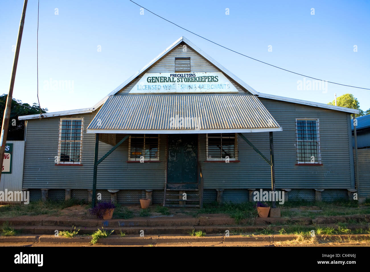 Australia, general store, outback, desert, road, sun, hot Stock Photo ...