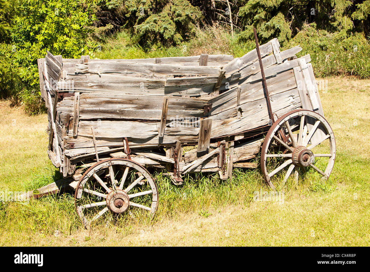 Old farming cart hi-res stock photography and images - Alamy