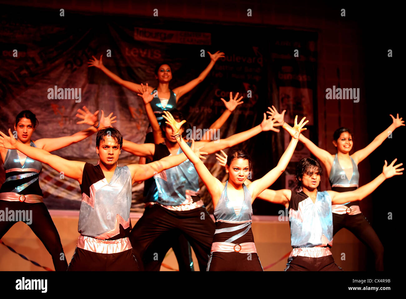 Dancing performance on stage Stock Photo - Alamy