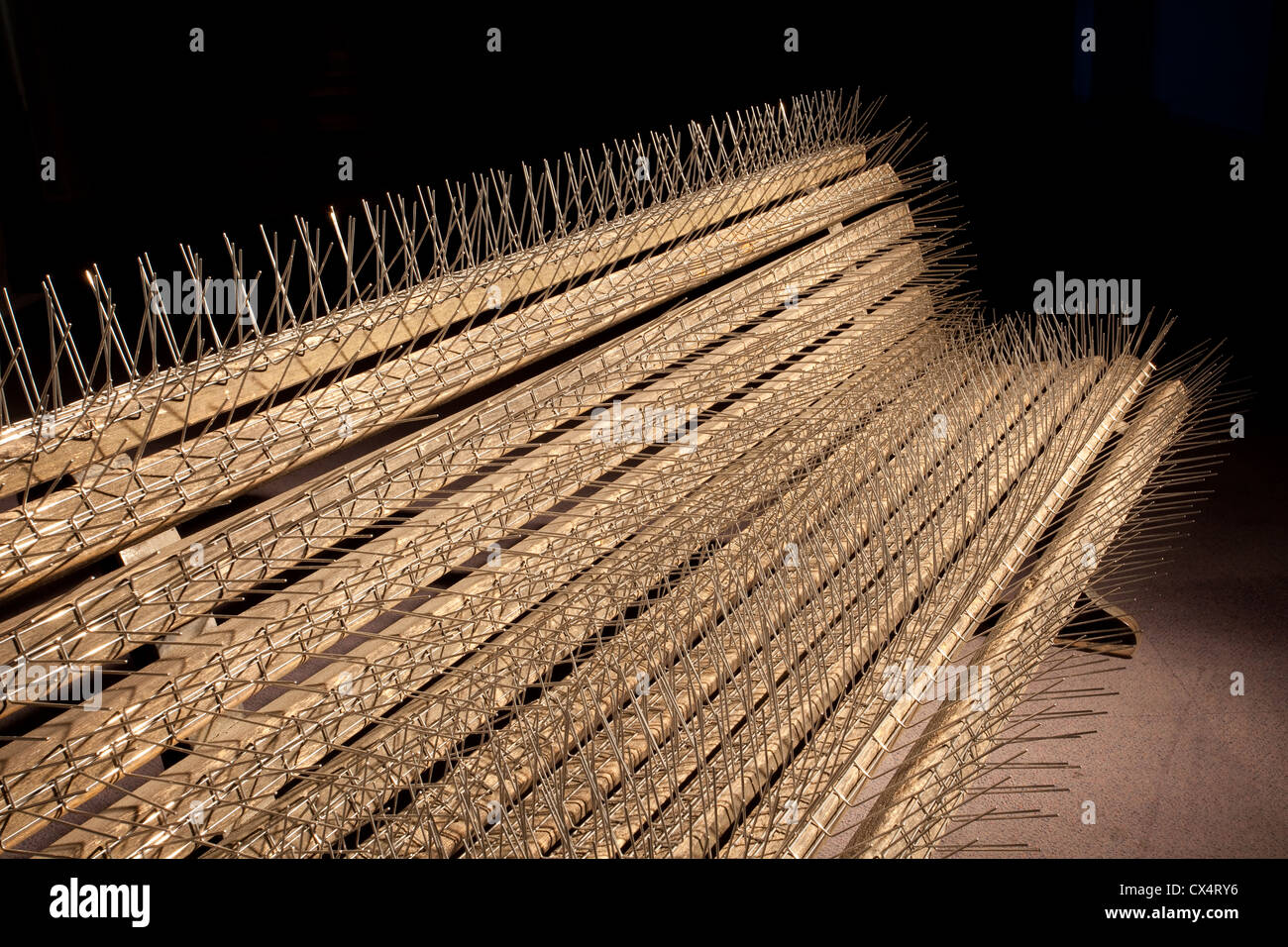 Bench covered in pigeon spikes hi-res stock photography and images - Alamy