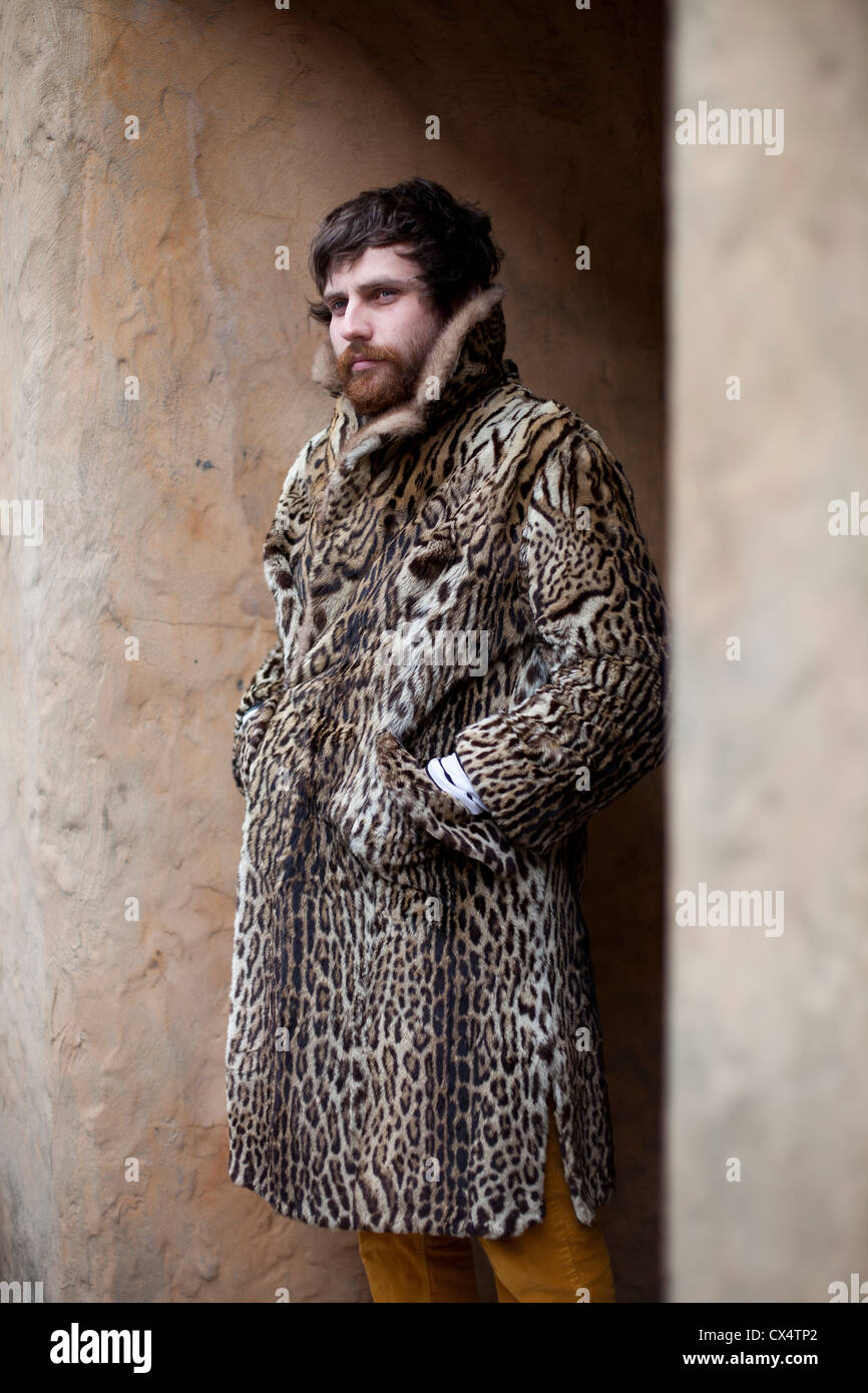 Artist Kevin Harman, pictured at his Edinburgh base Stock Photo - Alamy