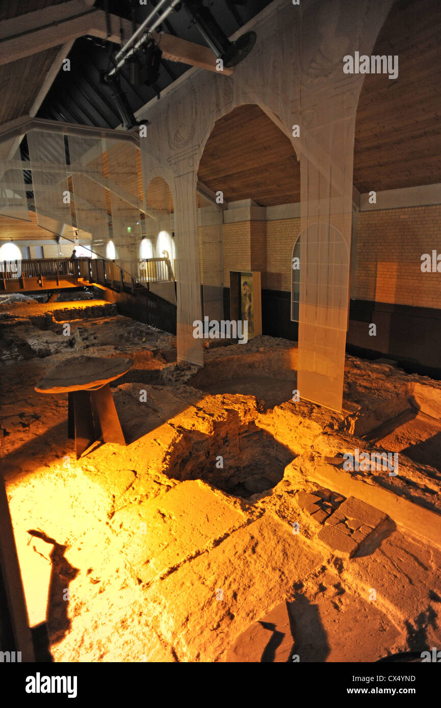 Inside the Caerleon Roman Baths Museum modern technology and lighting ...