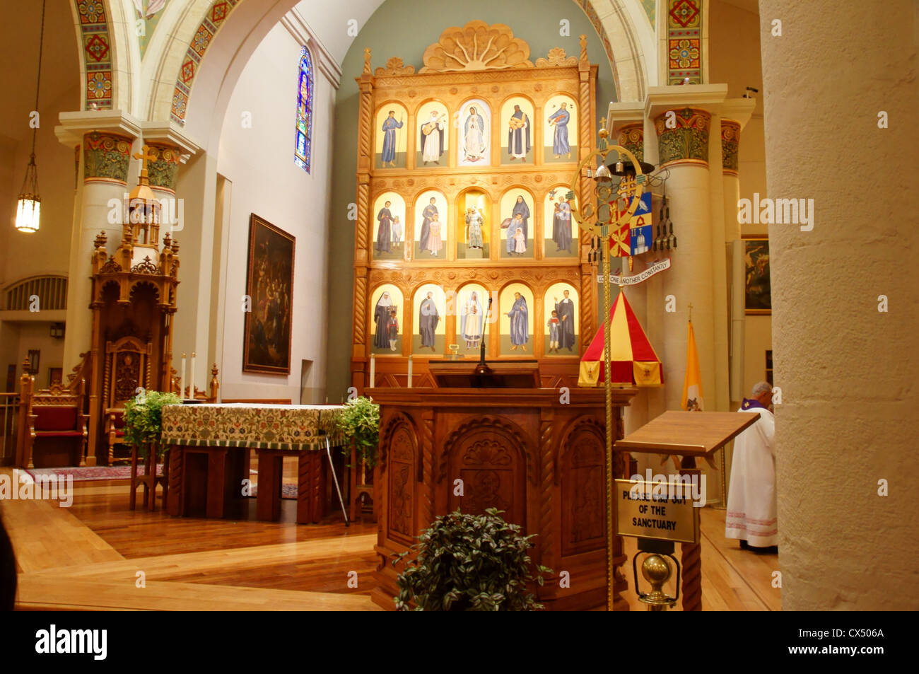 Catholic Church Altar Sanctuary Mission High Resolution Stock Photography and Images - Alamy