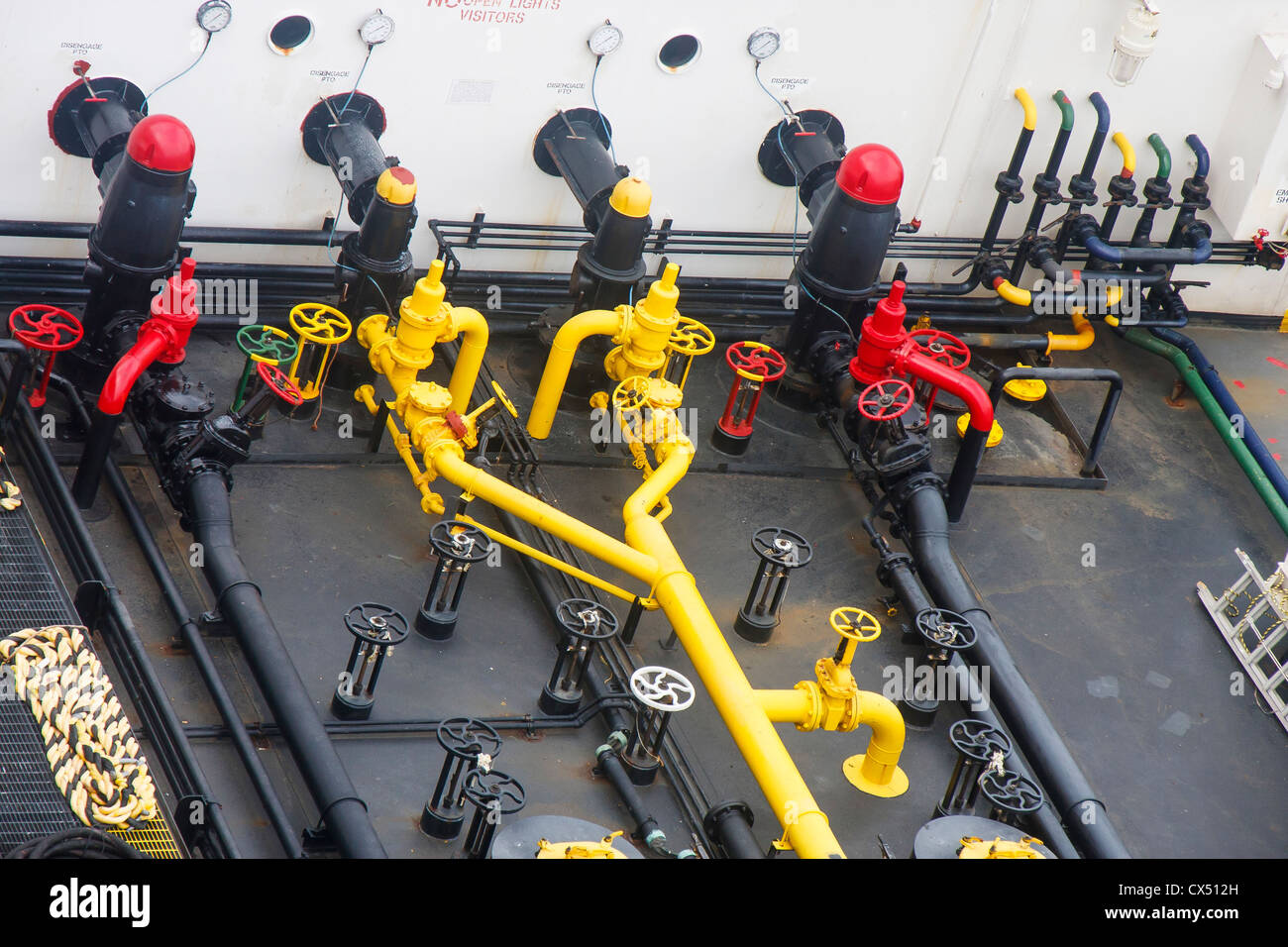 Industrial barge hi-res stock photography and images - Alamy