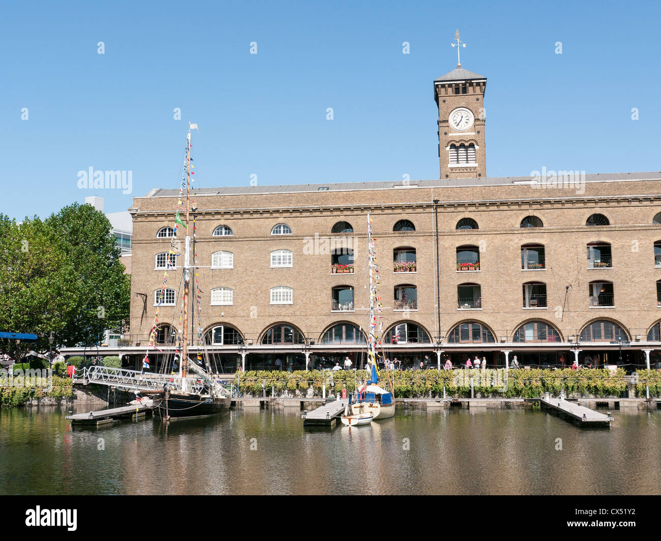 The Dickens Inn in St. Katherine Docks, London by Tower Bridge Stock ...
