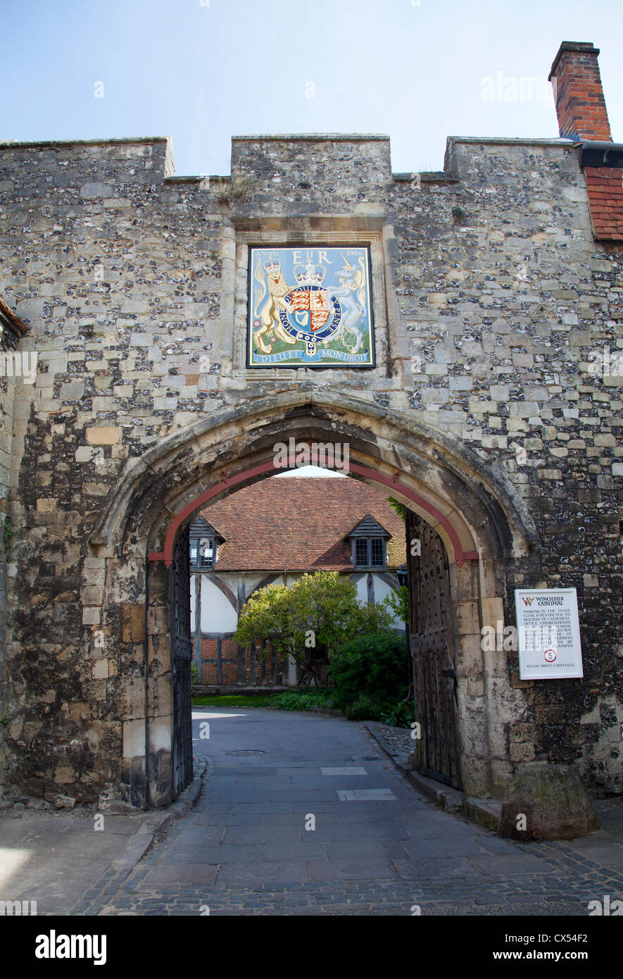 Approach to gate hi-res stock photography and images - Alamy