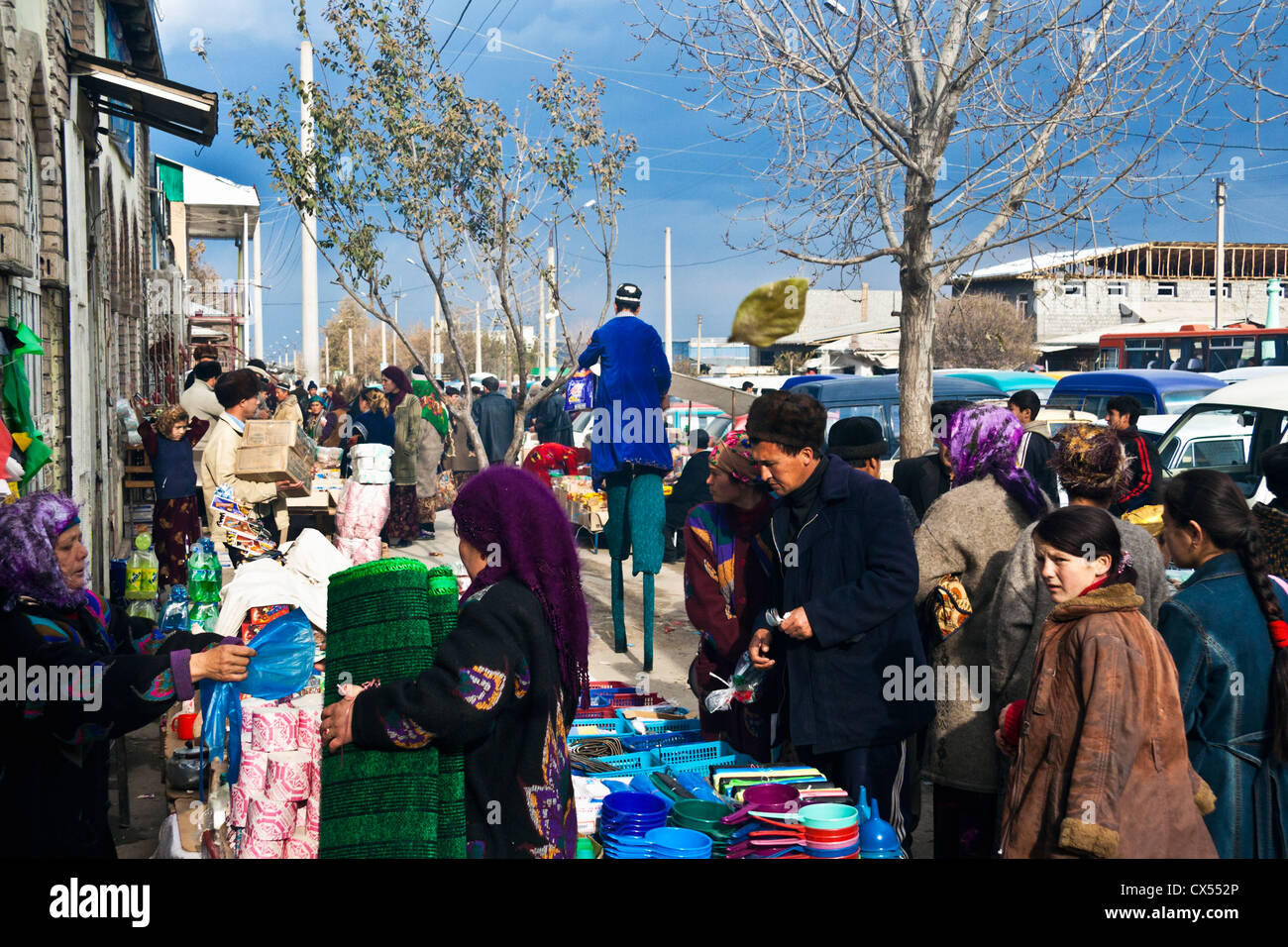 Samarkand market uzbekistan bazaar hi-res stock photography and images ...