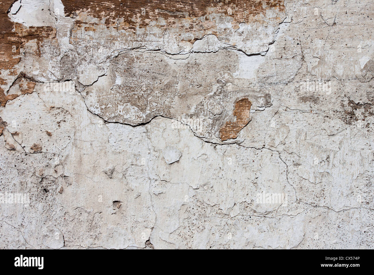 Badly painted wall hi-res stock photography and images - Alamy