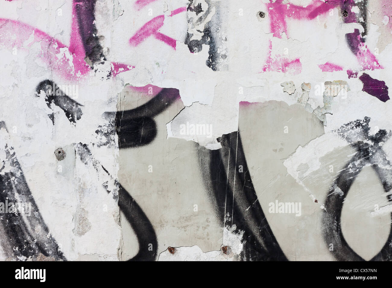 Badly painted wall hi-res stock photography and images - Alamy