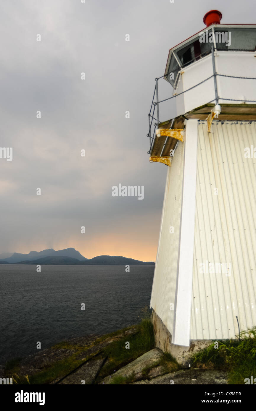 Lofoten small lighthouse hi-res stock photography and images - Alamy