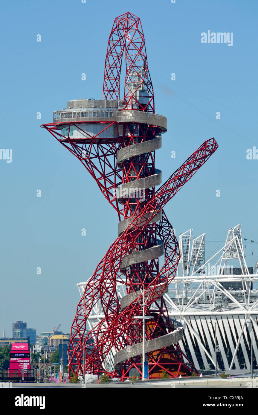 London 2012 Olympic Park completed Arcelormittal Orbit Tower and part ...