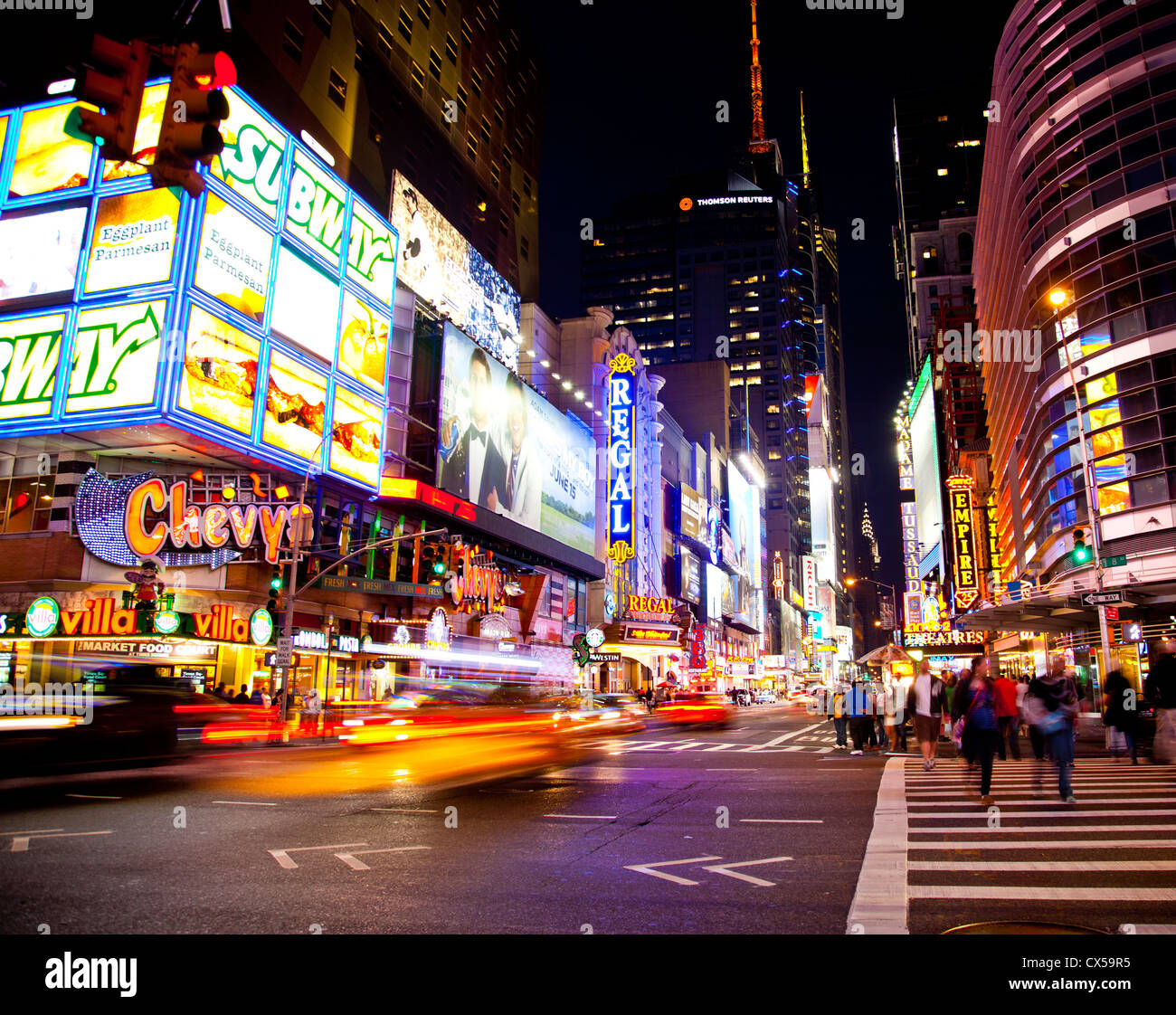 Times square performance hi-res stock photography and images - Alamy
